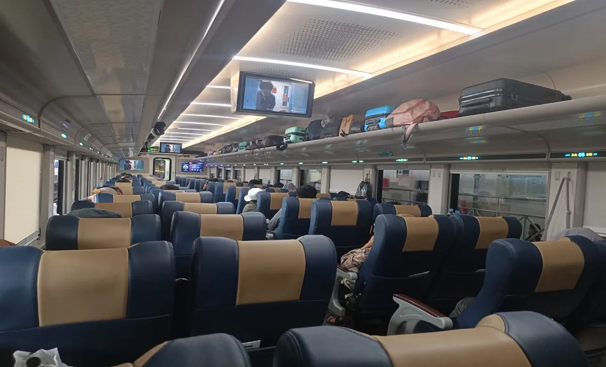 KA Logawa, Menikmati Kenyamanan Kereta Api Kelas Ekonomi